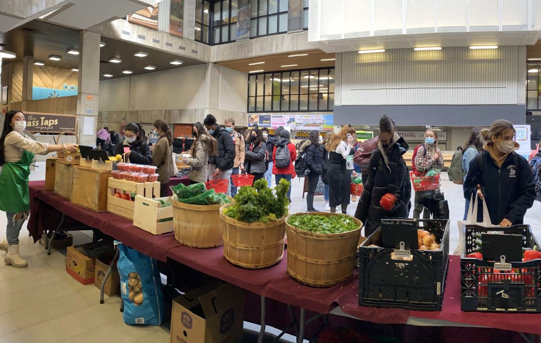 Campus Food Market Returning to UC - U of G News